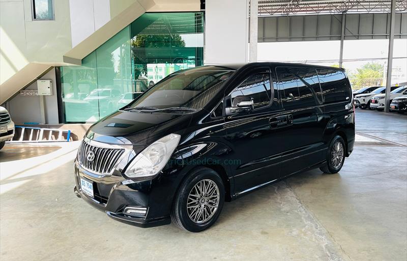 ขายรถตู้มือสอง HYUNDAI H-1 เอชวัน 2.5 Deluxe รถปี 2018 รหัสประกาศ 67023