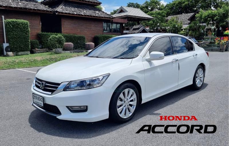 รถเก๋งมือสอง HONDA ACCORD 2.0 EL i-VTEC รถปี2013